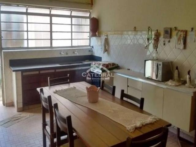 Casa em Anhangabaú, Jundiaí/SP de 310m² 5 quartos à venda por R$ 1.800.000,00