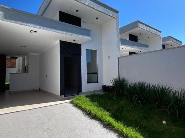Casa em Aparecida de Goiânia Casa de Rua com 2 Quarto s por R$ 350000.00 no setor Parque das Nacoes