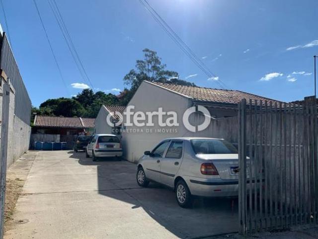 Casa em Araucária /Terreno com 4 casas Capela Ve