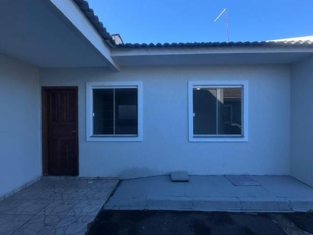 Casa em Araucária Condomínio