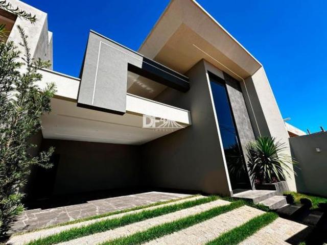 CASA EM ARNIQUEIRAS CONDOMINIO FECHADO 4 SUITES