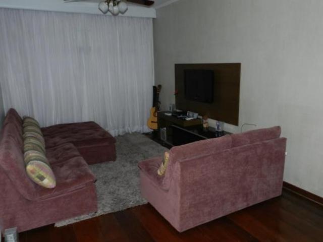 Casa em Butantã com 240m², 5 quartos, 1 vaga