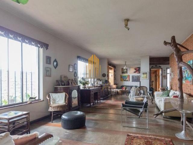 Casa em Butantã, São Paulo/SP de 270m² 3 quartos à venda por R$ 2.099.000,00