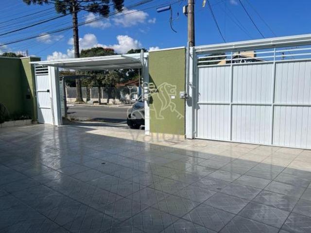 Casa em Bacacheri Residencial e comercial Curitiba