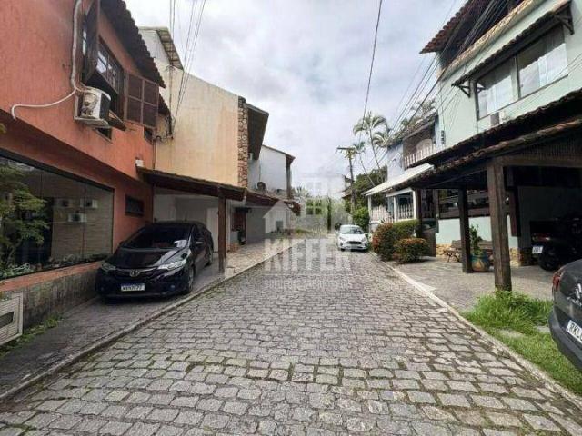 Casa em Badu, Niterói/RJ de 180m² 3 quartos à venda por R$ 689.000,00
