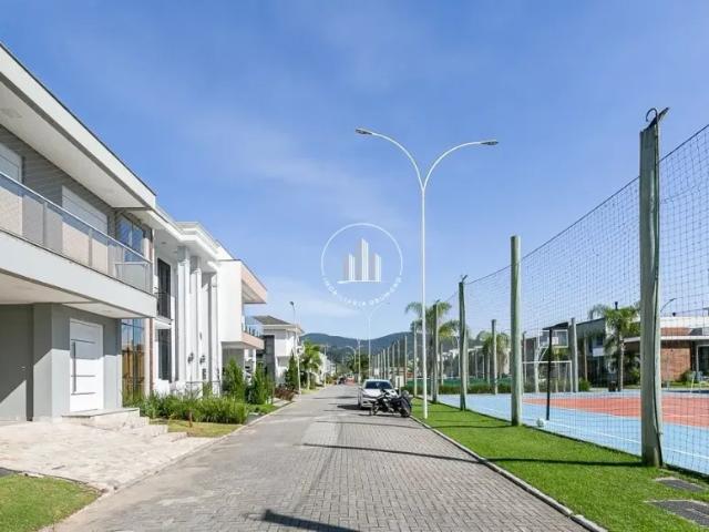 Casa em Bairro Deltaville Biguaçu