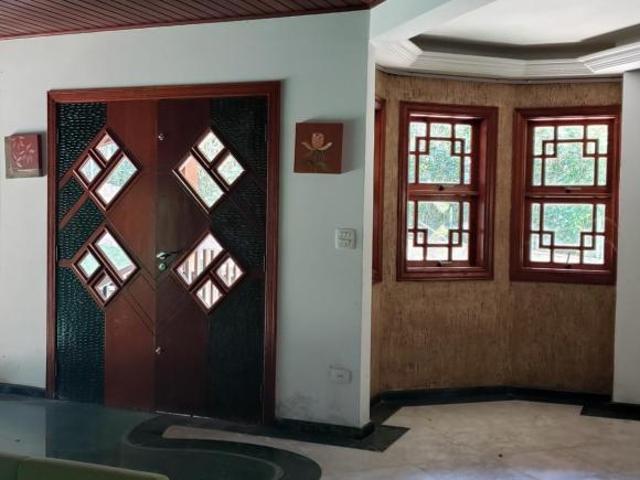 Casa em bairros do Carmo Canguera, São Roque/SP de 460m² 4 quartos à venda por R$ 1.600.000,00
