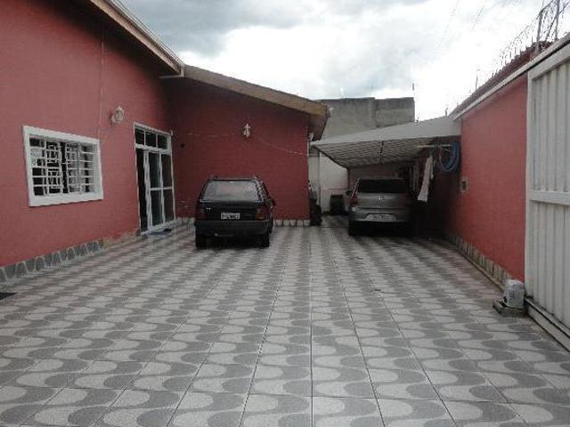 Casa em Bairros em Sorocaba