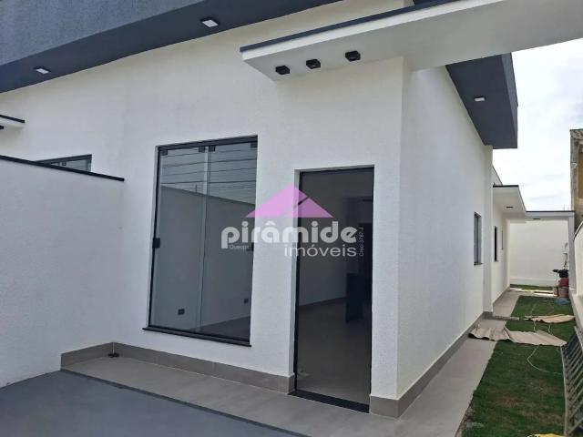 Casa em Balneário dos Golfinhos, Caraguatatuba/SP de 62m² 2 quartos à venda por R$ 419.000,00