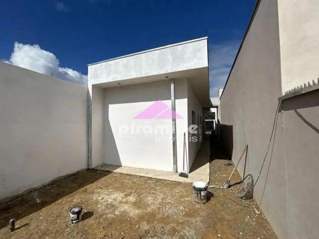 Casa em Balneário dos Golfinhos, Caraguatatuba/SP de 64m² 2 quartos à venda por R$ 386.000,00