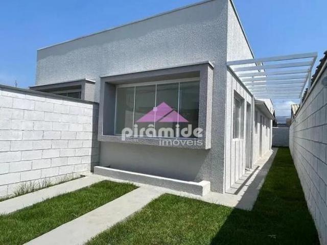 Casa em Balneário dos Golfinhos, Caraguatatuba/SP de 66m² 2 quartos à venda por R$ 355.000,00