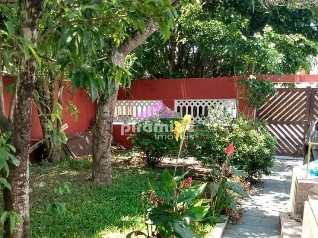 Casa em Balneário dos Golfinhos, Caraguatatuba/SP de 100m² 2 quartos à venda por R$ 449.000,00