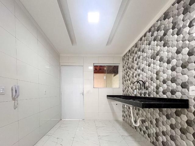 Casa em Balneário Esmeralda, Praia Grande/SP de 45m² 2 quartos à venda por R$ 239.000,00