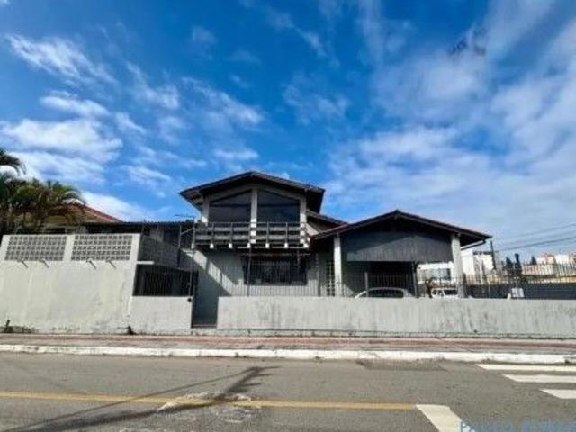 Casa em Balneário, Florianópolis/SC de 262m² 4 quartos à venda por R$ 1.879.000,00