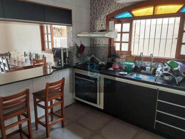 Casa em Balneário Flórida Praia Grande SP com 3 quartos, sendo 2 suítes