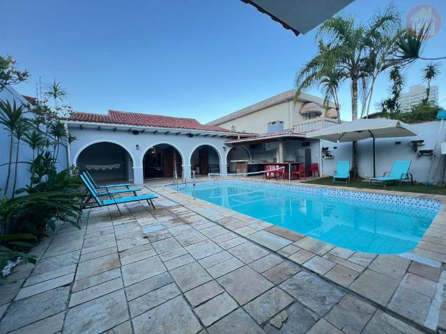 Casa em Balneário Flórida, Praia Grande/SP de 200m² 4 quartos à venda por R$ 989.000,00