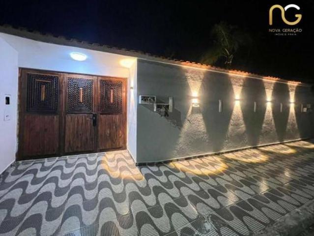 Casa em Balneário Flórida, Praia Grande/SP de 200m² 4 quartos à venda por R$ 990.000,00