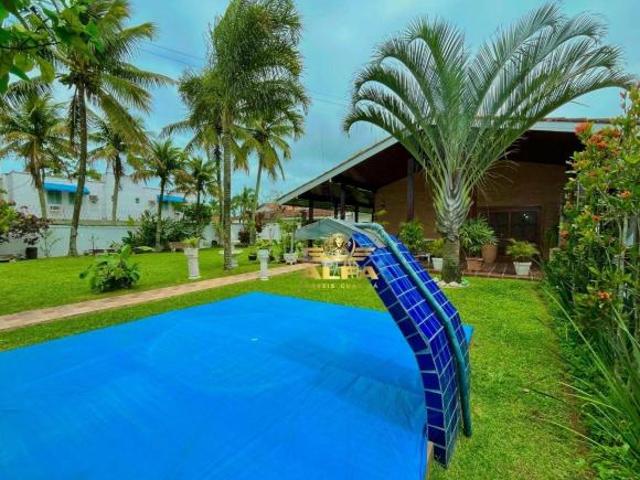 Casa em Balneário Praia do Pernambuco, Guarujá/SP de 800m² 4 quartos à venda por R$ 1.800.000,00