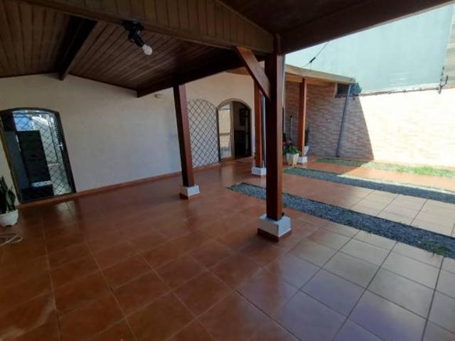 Casa em Barra da Lagoa, Ubatuba/SP de 200m² 4 quartos à venda por R$ 1.200.000,00