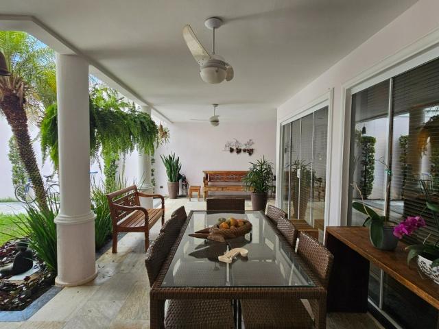 Casa em Barra da Tijuca, Rio de Janeiro/RJ de 354m² 4 quartos à venda por R$ 3.099.900,00
