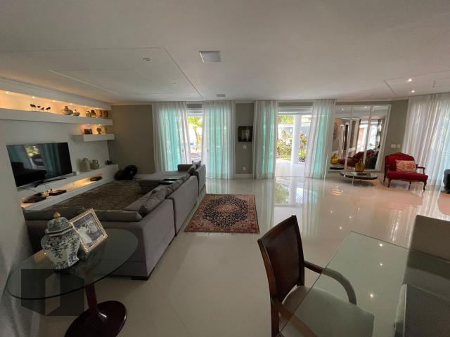 Casa em Barra da Tijuca, Rio de Janeiro/RJ de 987m² 6 quartos à venda por R$ 6.999.900,00