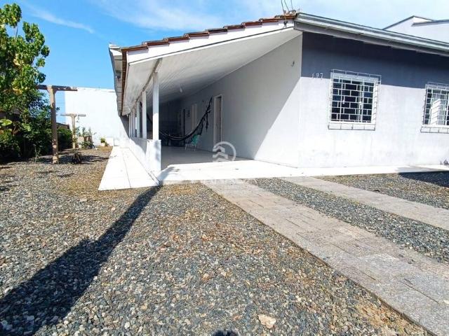 Casa em, Barra Velha/SC de 147m² 3 quartos à venda por R$ 449.000,00