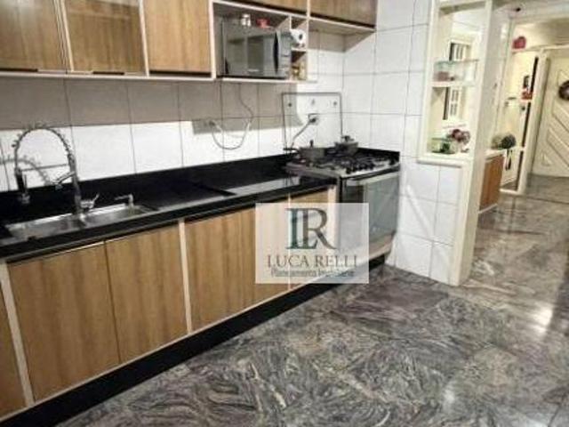 Casa em Barueri com 4 dormitórios à venda, 247 m² por R$ 900.000 Parque Viana