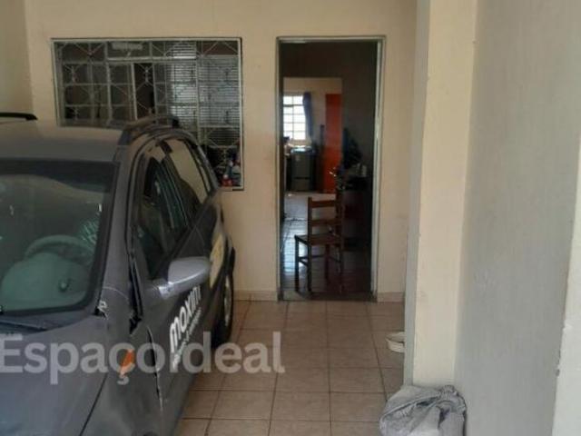 Casa em Bauru com 3 quartos e 2 banheiros