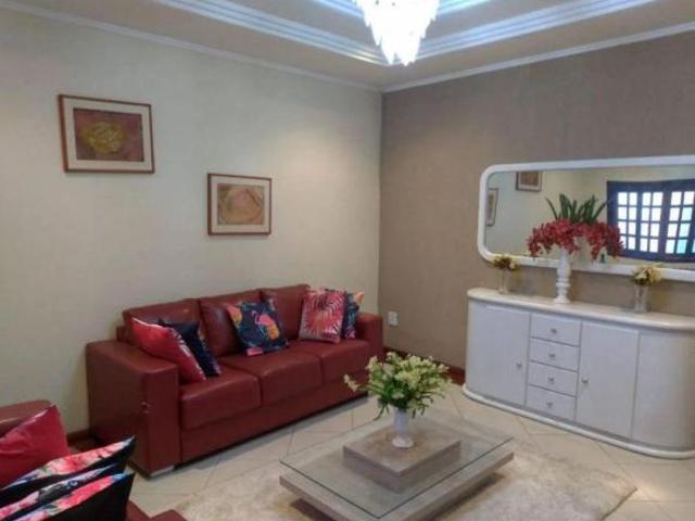 Casa em Bauru, 3 dorm, 1 suite c hidro, 2 vagas, edicula, aceita permuta