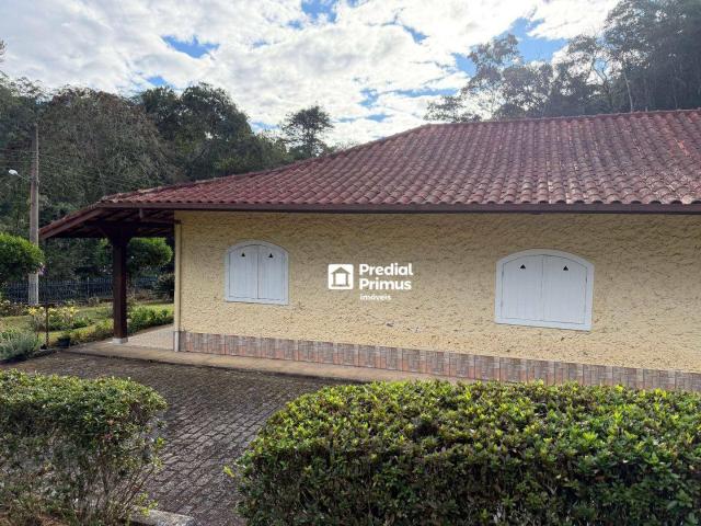 Casa em Bela Vista, Nova Friburgo/RJ de 123m² 3 quartos à venda por R$ 849.000,00