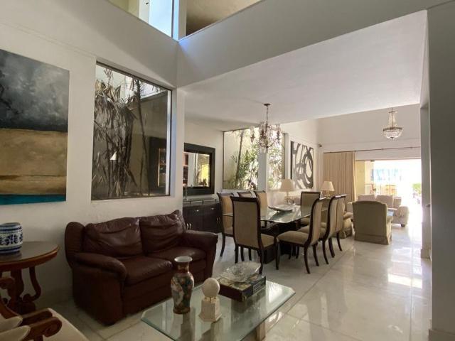 Casa em Belvedere, Belo Horizonte/MG de 383m² 4 quartos à venda por R$ 3.599.900,00