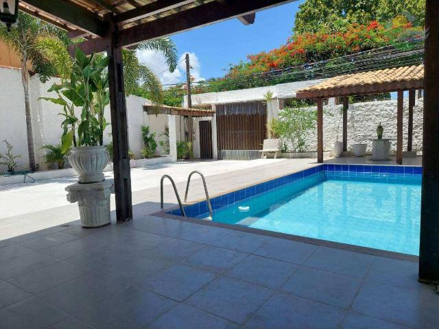 Casa em Boa Viagem, Recife/PE de 337m² 5 quartos para locação R$ 12.000,00/mes