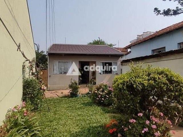 Casa em Boa Vista, Ponta Grossa/PR de 300m² 3 quartos à venda por R$ 600.000,00