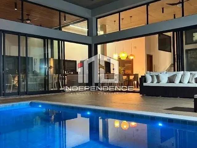 Casa em Boiçucanga, São Sebastião/SP de 240m² 3 quartos para locação R$ 2.000,00/mes