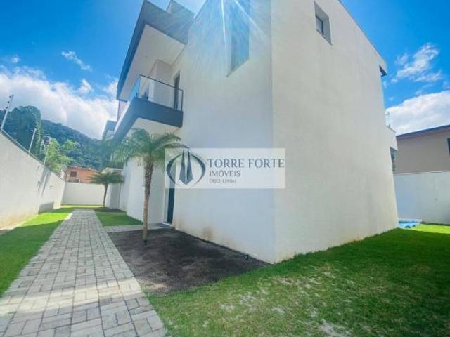 Casa em Boiçucanga, São Sebastião/SP de 222m² 3 quartos à venda por R$ 1.990.000,00