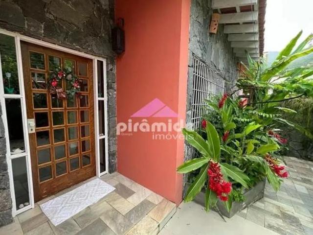 Casa em Boiçucanga, São Sebastião/SP de 551m² 6 quartos à venda por R$ 2.100.000,00