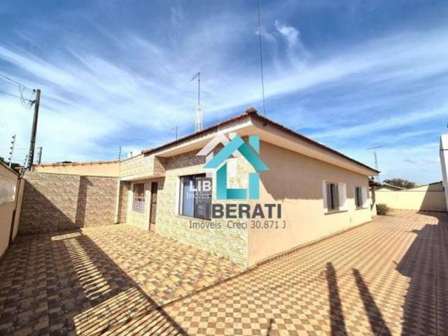 Casa em Boituva, bairro centro, zona comercial