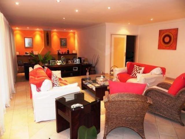 Casa em Bosque do Vianna, Cotia/SP de 800m² 4 quartos à venda por R$ 7.000.000,00