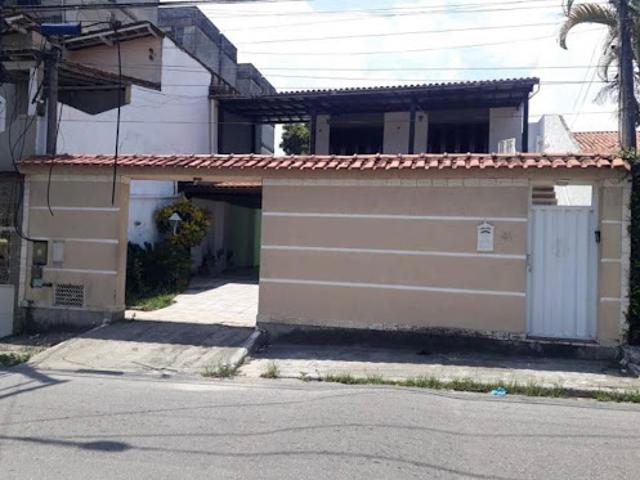 Casa em Brasilândia, São Gonçalo/RJ de 200m² 3 quartos à venda por R$ 689.900,00