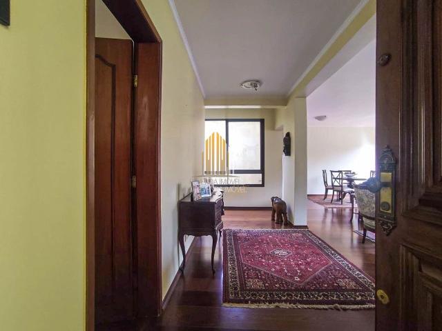 Casa em Brooklin Paulista, São Paulo/SP de 450m² 4 quartos à venda por R$ 1.899.000,00