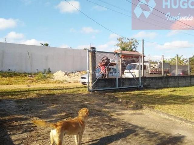 Casa em Caçapava SP: Rural à Venda no Bairro Portal Mantiqueira com 5 Quartos, 2 Banheiros e 5 Vagas