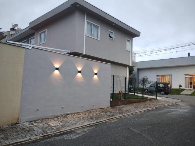 Casa em Cachoeira, Curitiba/PR de 150m² 2 quartos à venda por R$ 598.900,00