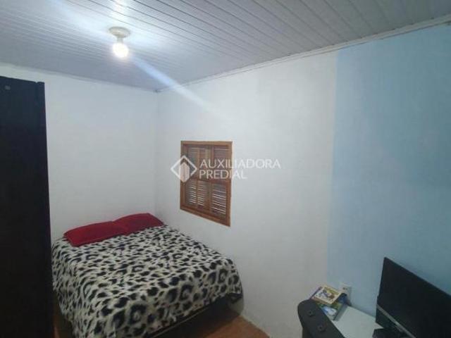 Casa em Cachoeirinha aceita troca