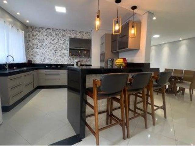 Casa em Cajuru do Sul, Sorocaba/SP de 180m² 3 quartos à venda por R$ 680.000,00