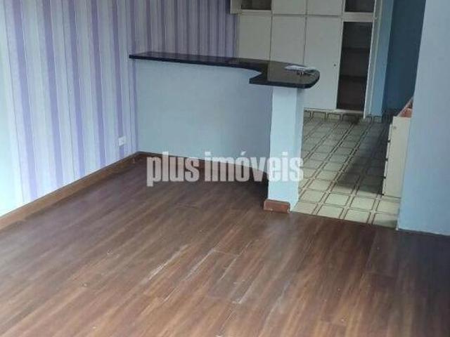 Casa em Cambuci com 190m²