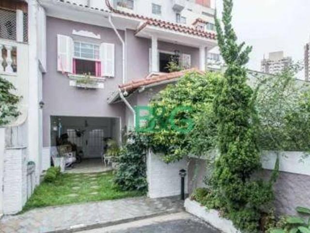 Casa em Cambuci, São Paulo/SP de 218m² 5 quartos à venda por R$ 1.650.000,00 ou para locação R$ 6.00