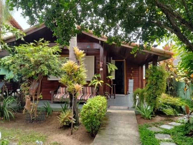 Casa em Camboinhas, Niterói/RJ de 360m² 3 quartos para locação R$ 8.200,00/mes