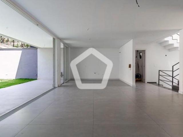 Casa em Campo Belo