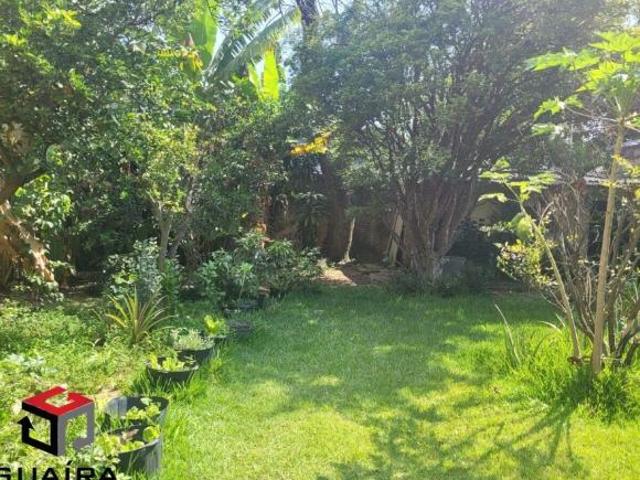 Casa em Campo Belo com 980m²