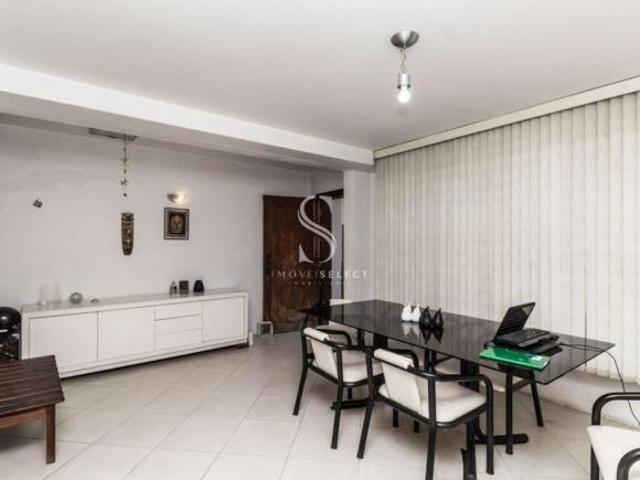 Casa em Campo Belo, São Paulo/SP de 220m² 4 quartos à venda por R$ 1.390.000,00